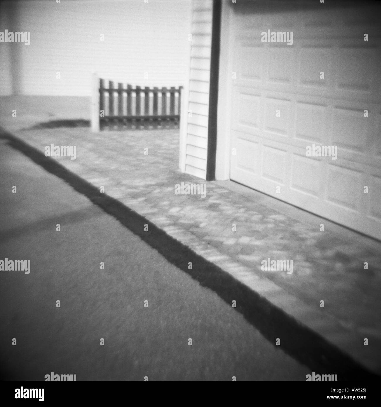 White 1960s garage hi-res stock photography and images - Alamy