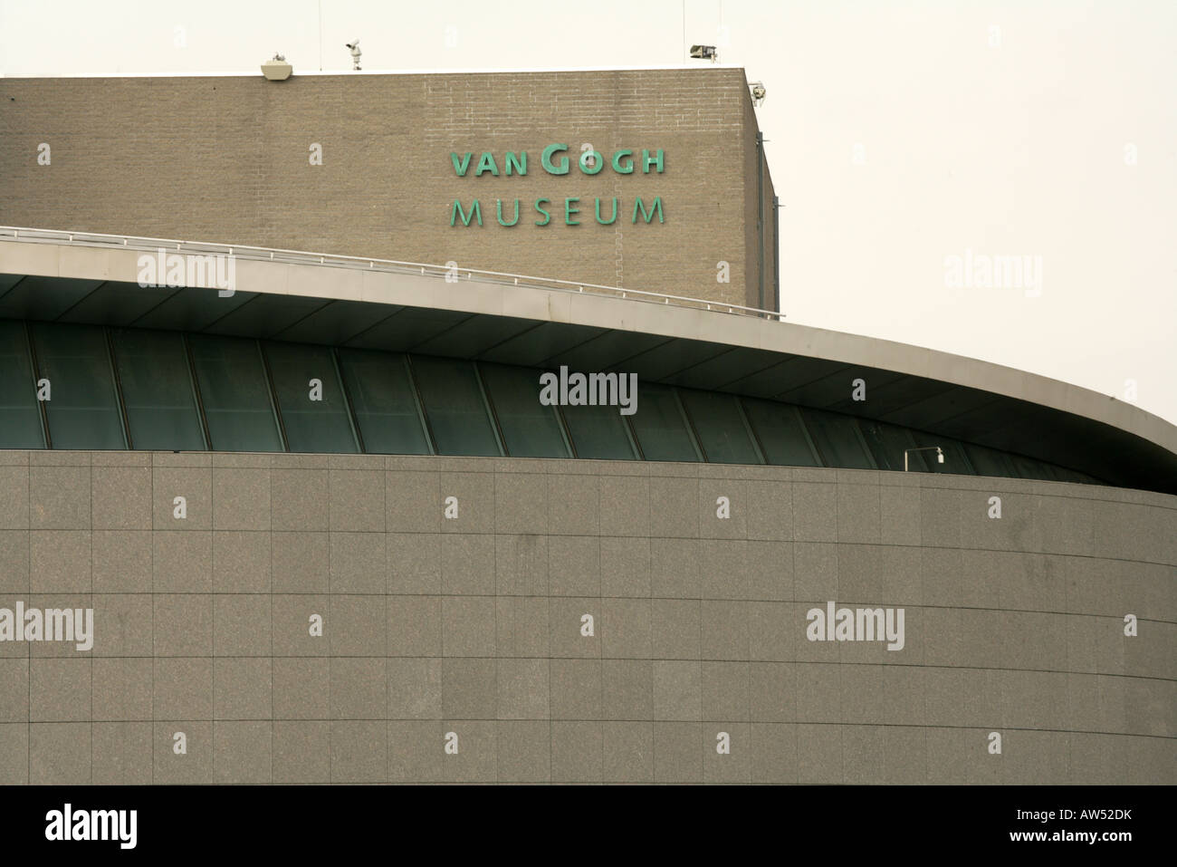 Van gogh vincent exterior hi-res stock photography and images - Alamy