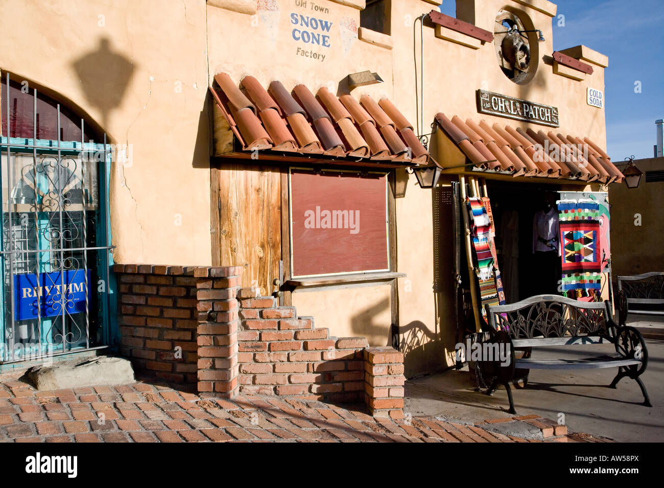 Albuquerque restaurant and store Stock Photo - Alamy