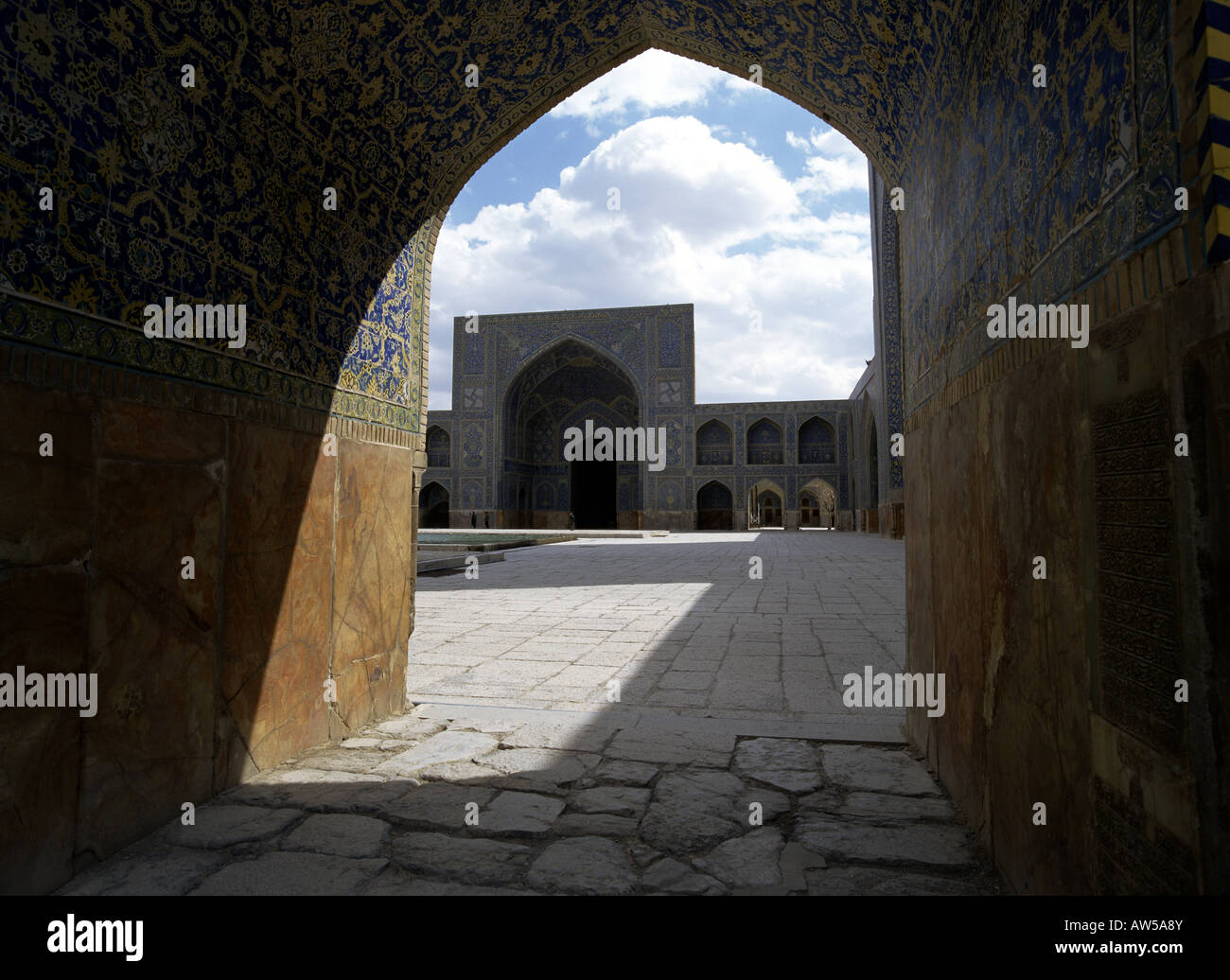 Archway in historic shaw of Iran's palace Isfahan Iran Stock Photo - Alamy