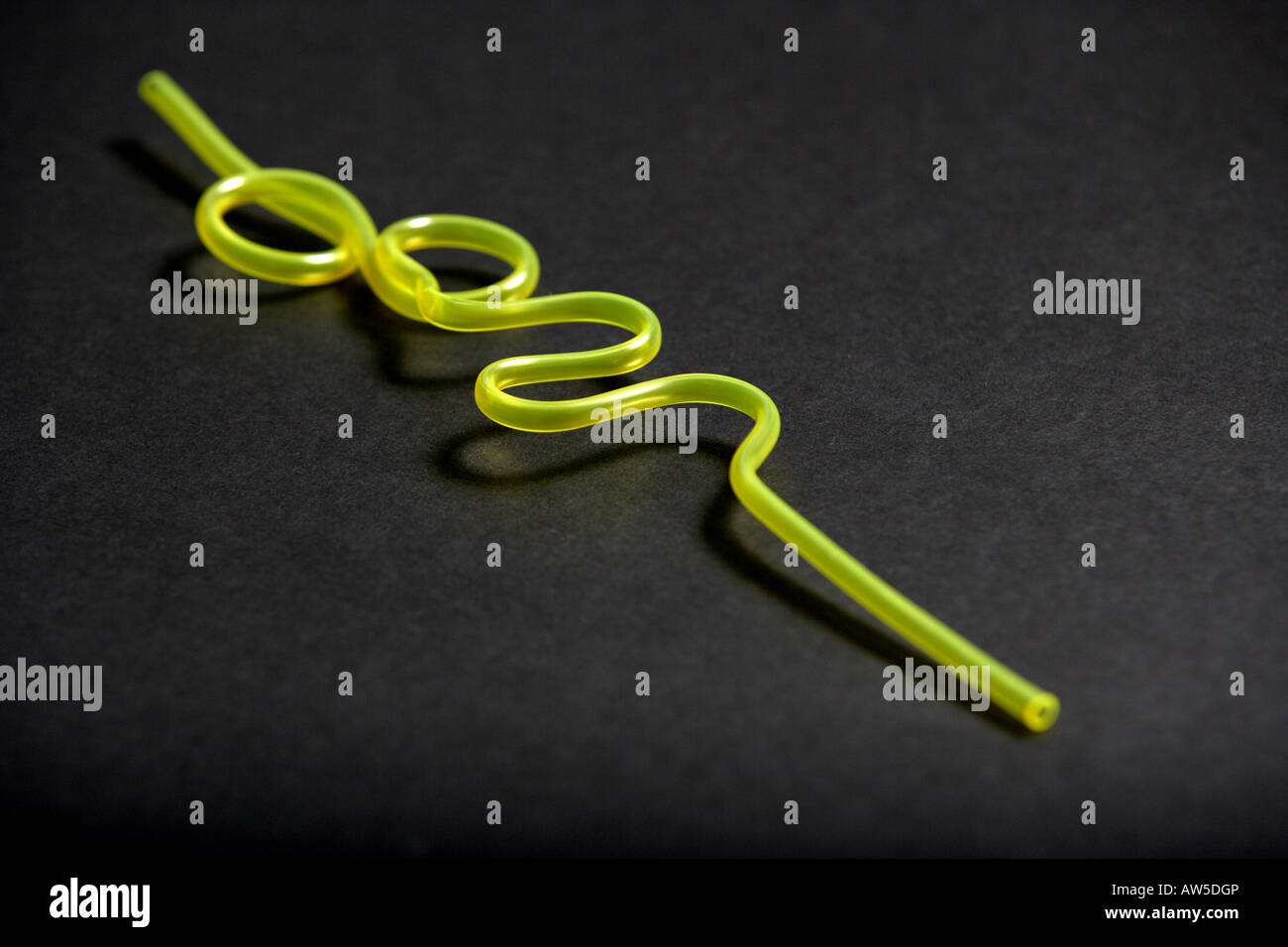 Bendy straw hi-res stock photography and images - Alamy