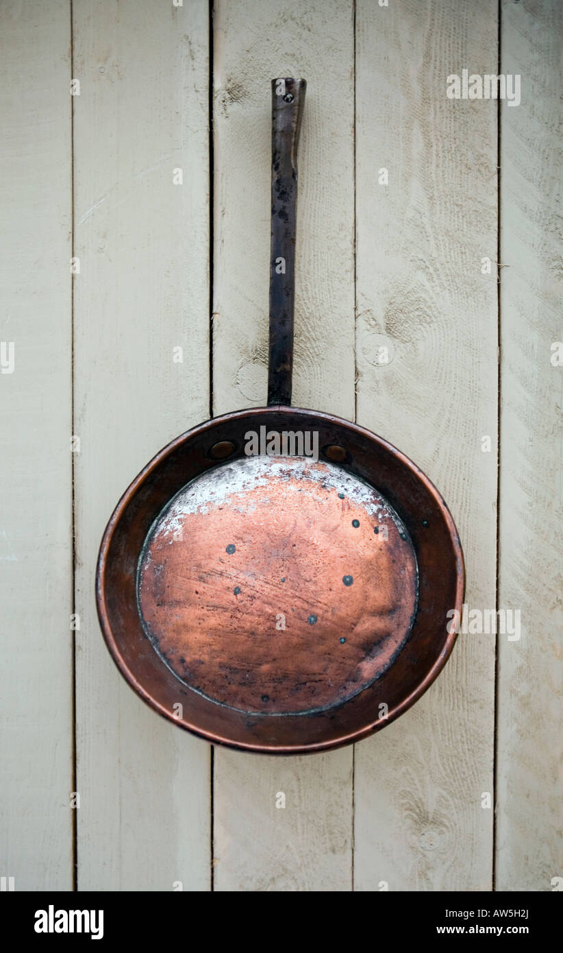 Traditional kitchen equipment hi-res stock photography and images - Alamy