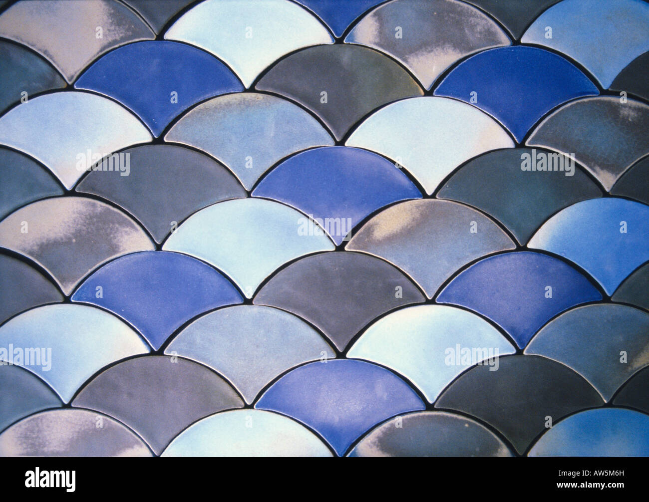 Blue ceramic tile pattern Stock Photo - Alamy