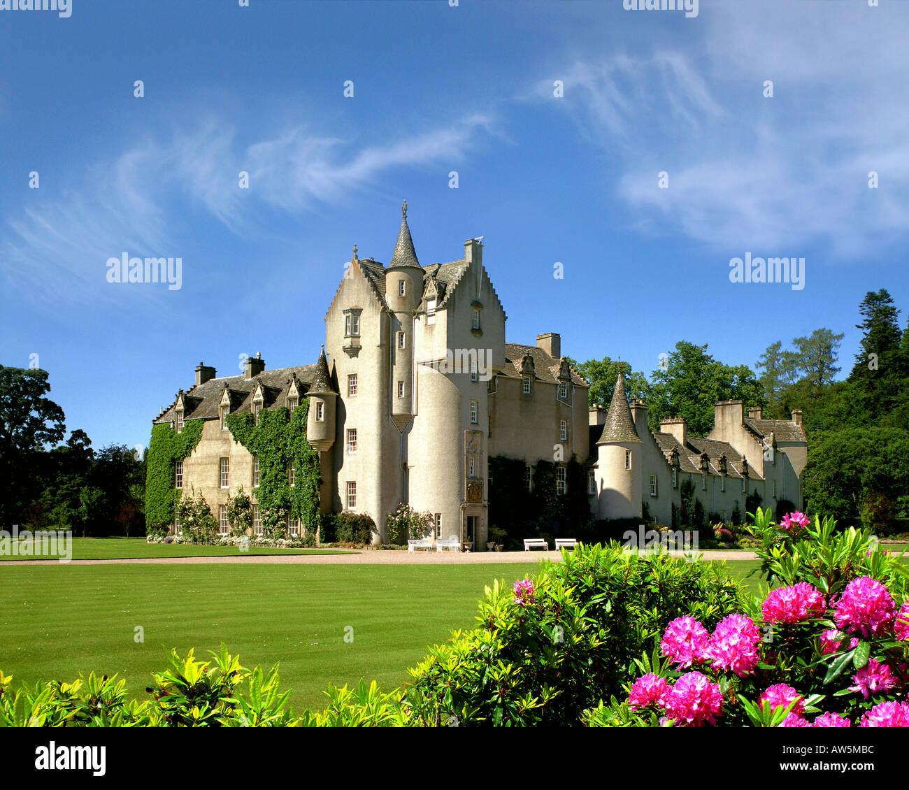 GB - SCOTLAND: Ballindalloch Castle Stock Photo - Alamy