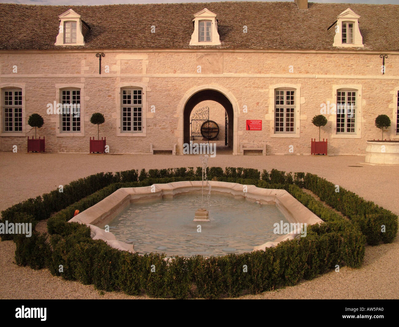 Chateau de pommard winery hi-res stock photography and images - Alamy