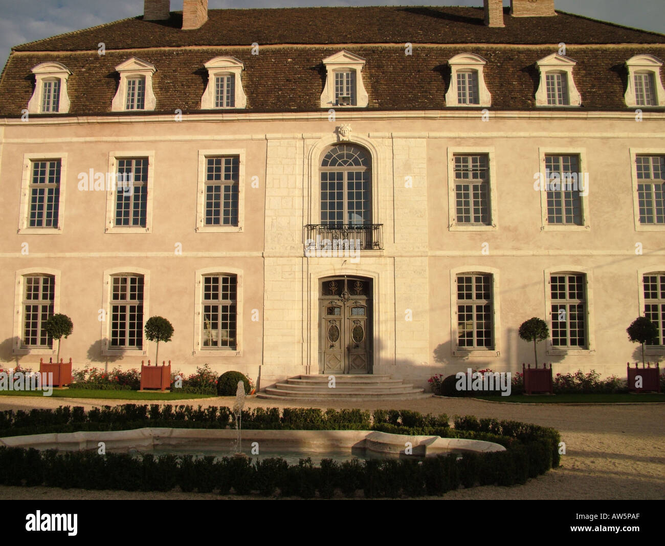 Chateau de pommard winery hi-res stock photography and images - Alamy