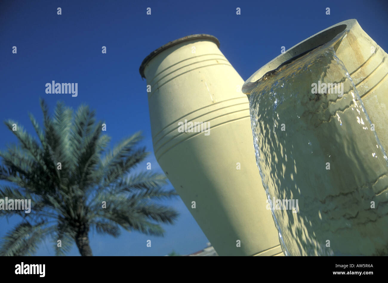 Qatar: the water jar fountain in Doha Stock Photo - Alamy