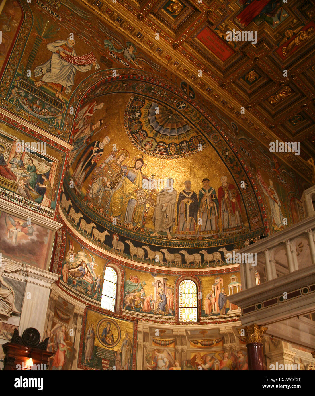 Beautiful Interior of Santa Maria church in Trastevere Rome Italy Stock ...