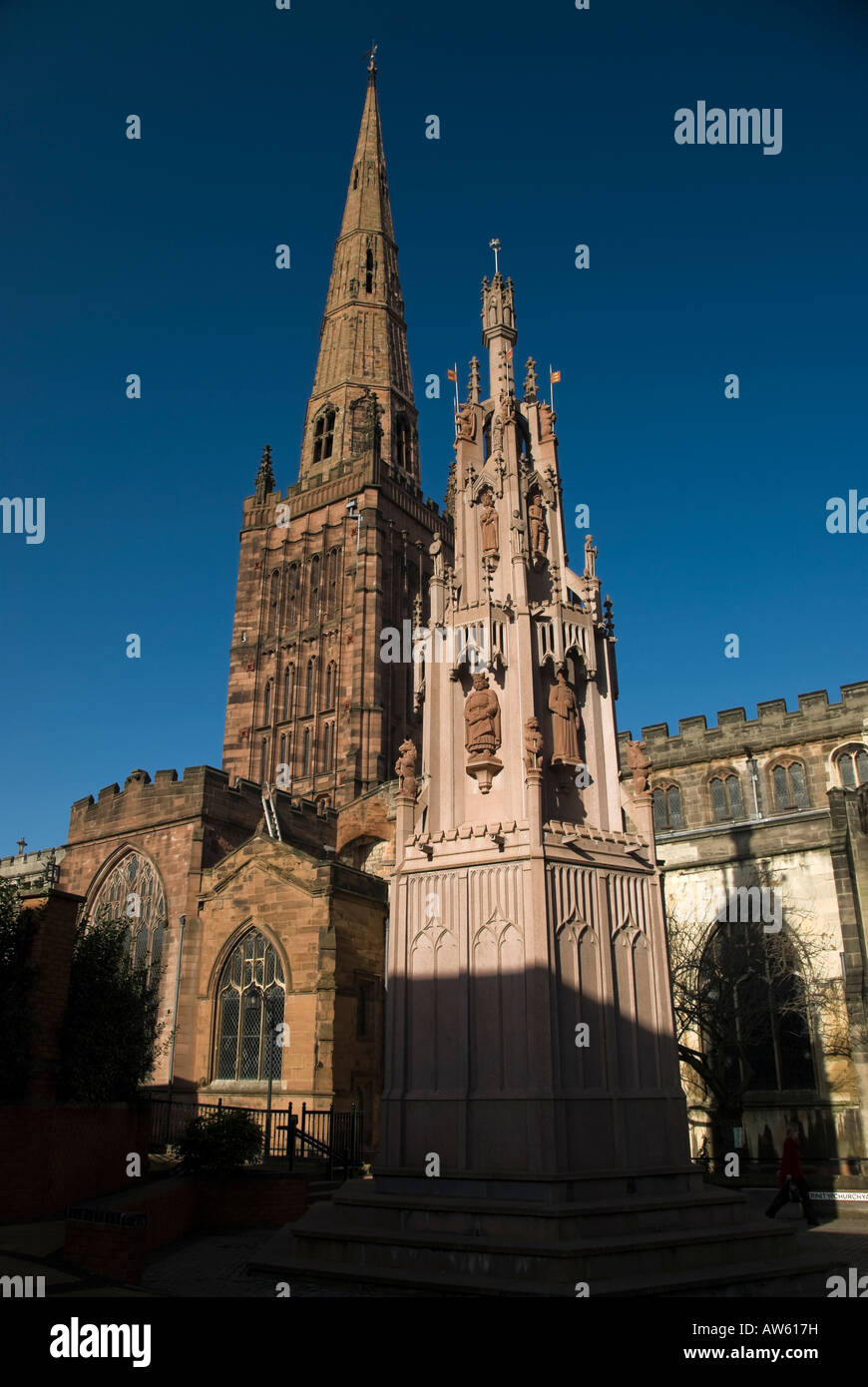 coventry city center holy trinity church and monument Coventry Cross St ...