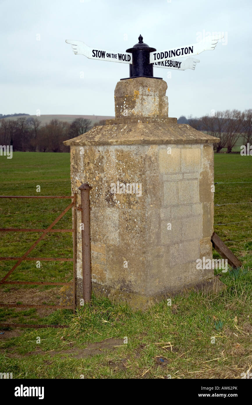 Balanced fill flash hi-res stock photography and images - Alamy