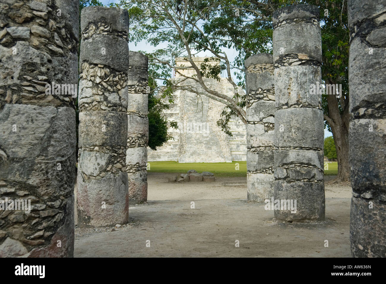 The Temple of a Thousand Columns Chichen Itza Toltec Maya Ruins Yucatan ...