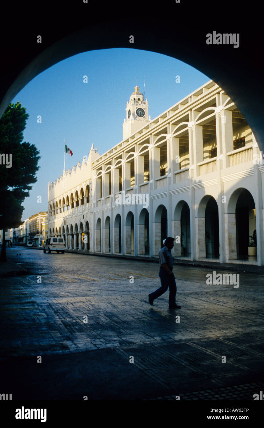 Plaza Mayor, Merida, Yucatan, Mexico Stock Photo - Alamy