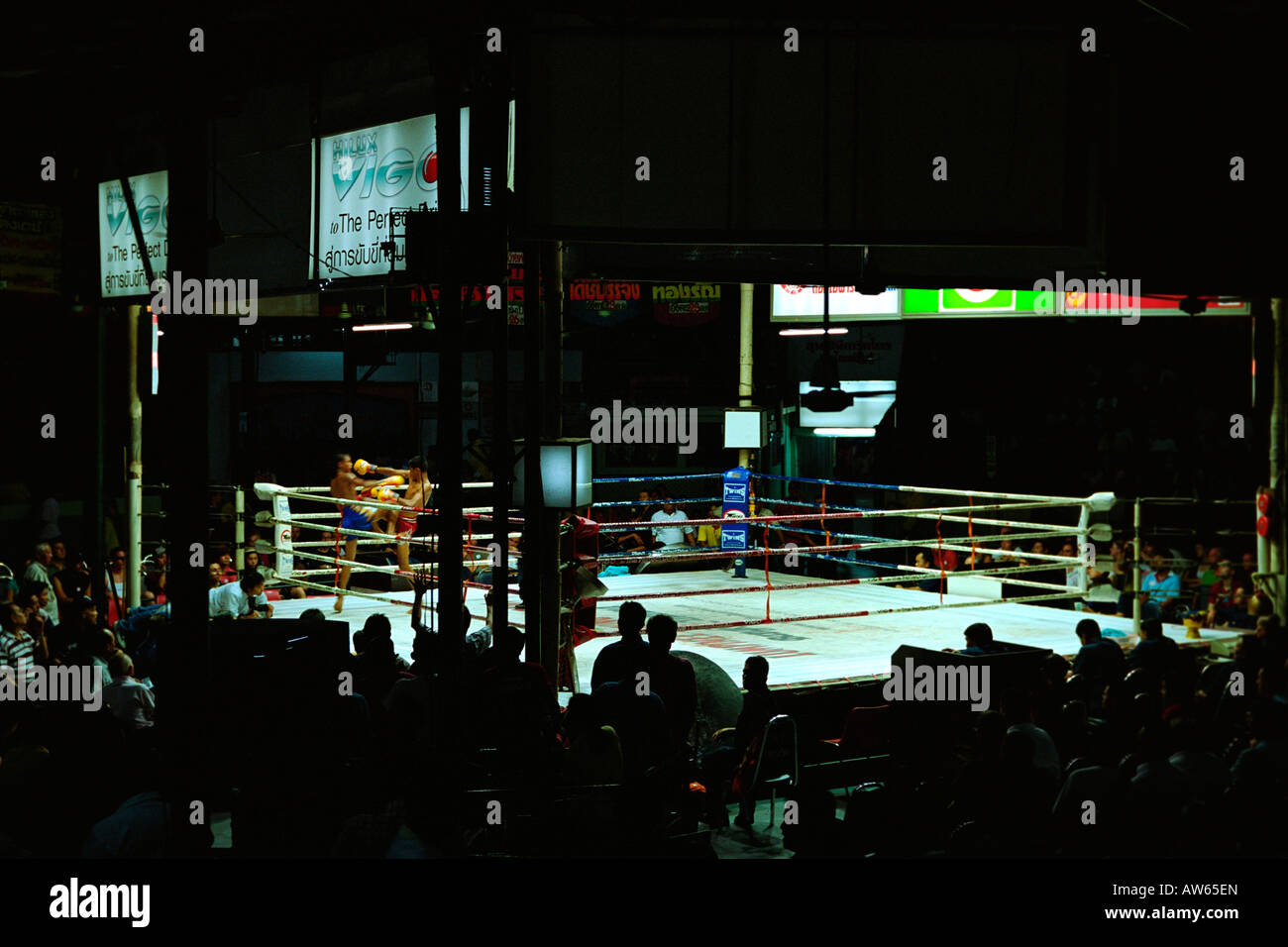 Thai boxing stadium bangkok hi-res stock photography and images - Alamy
