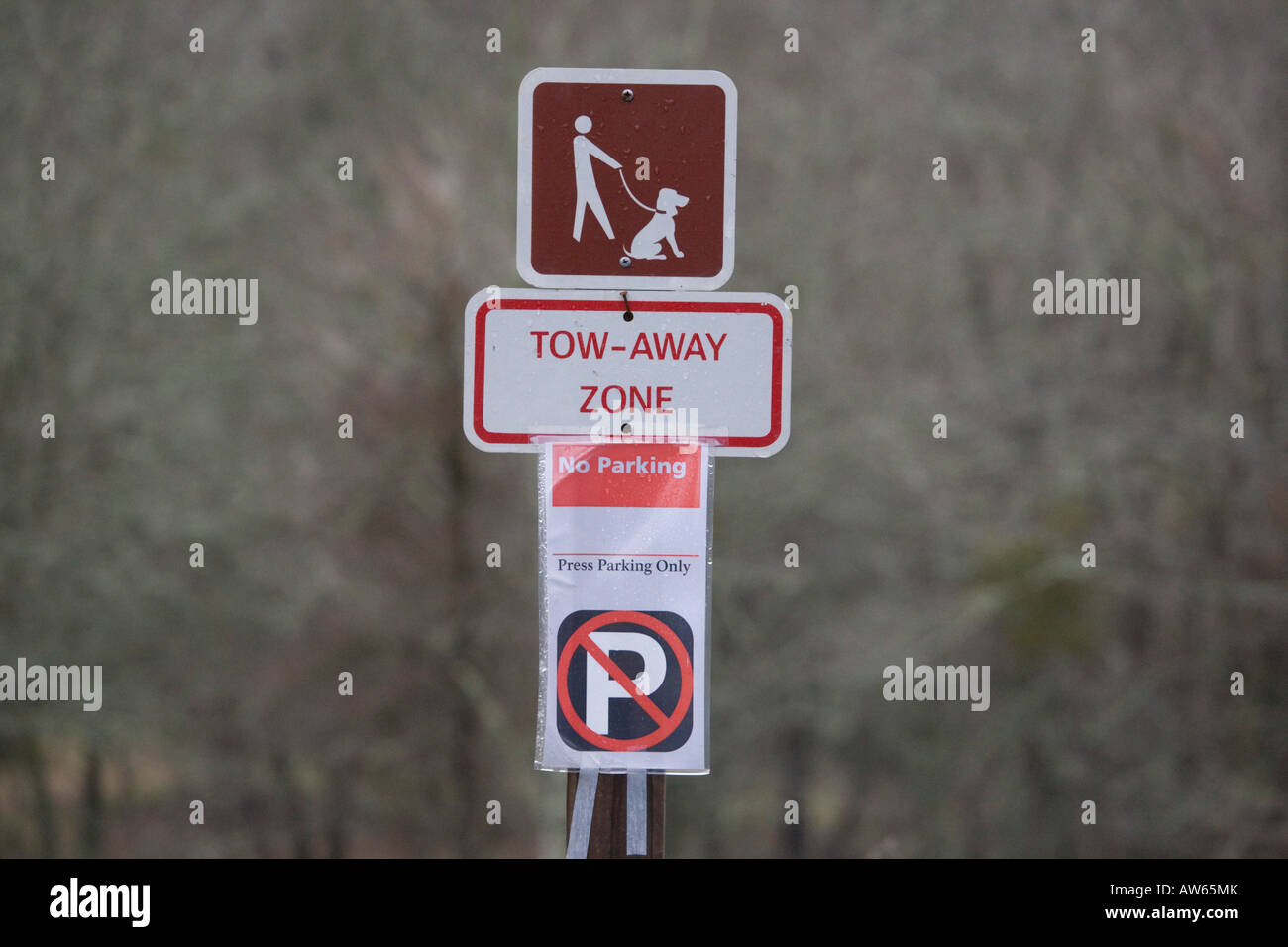 Dog poop sign close to the Chattahoochee River close to Atlanta Georgia ...