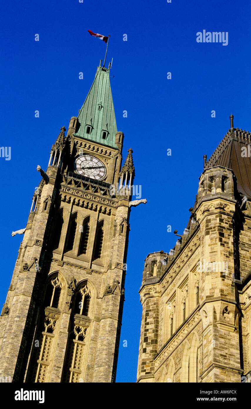 Centreblock hi-res stock photography and images - Alamy