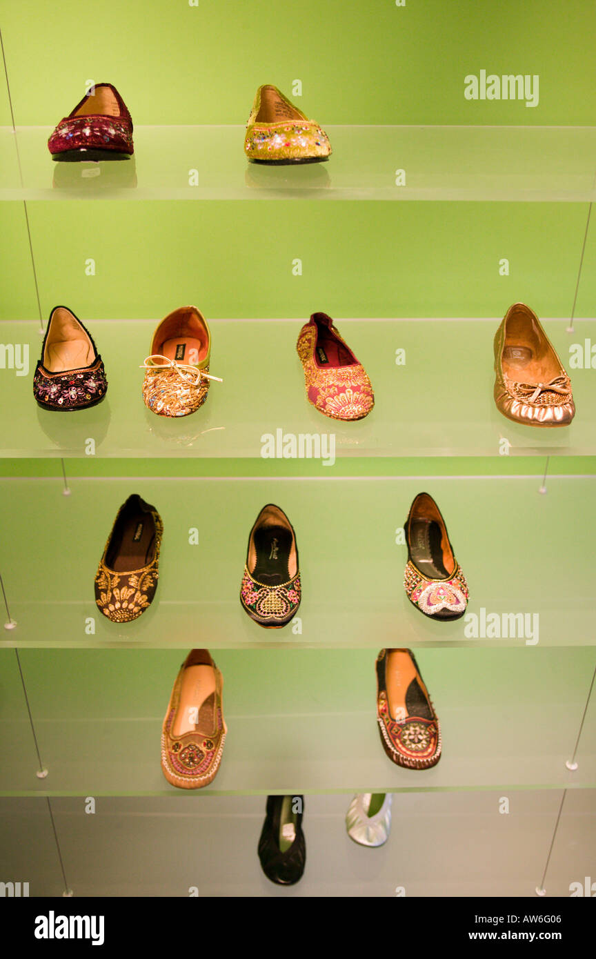 Women s Shoes on Display in Retail Clothing Store Stock Photo - Alamy