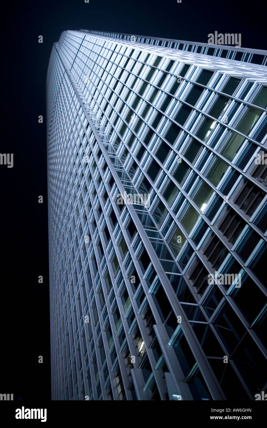 2 IFC Tower at night in Hong Kong Stock Photo - Alamy