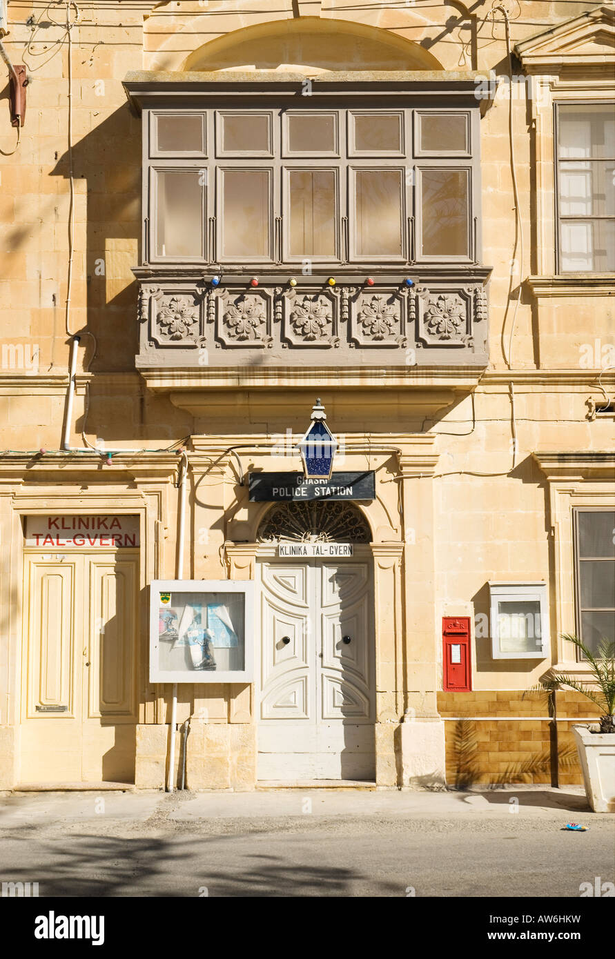 Malta police station hi-res stock photography and images - Alamy