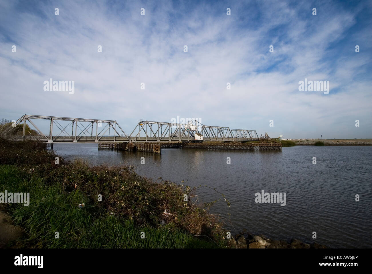 Sacramento san joaquin river delta hi-res stock photography and images ...