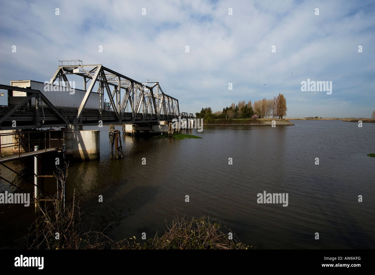 California river delta hi-res stock photography and images - Alamy