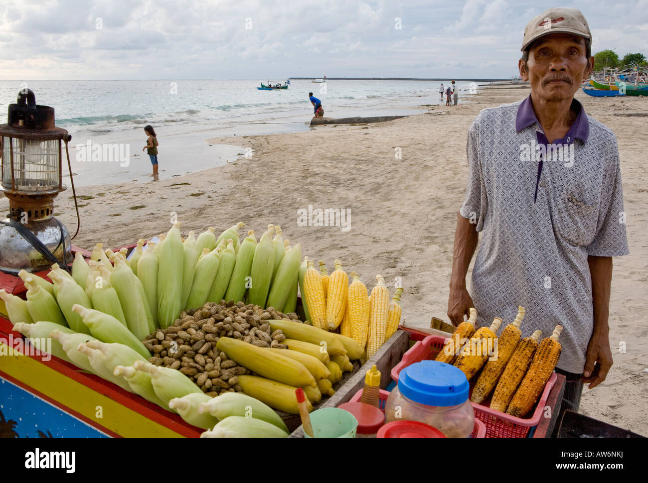 Kids friendly beach hi-res stock photography and images - Alamy