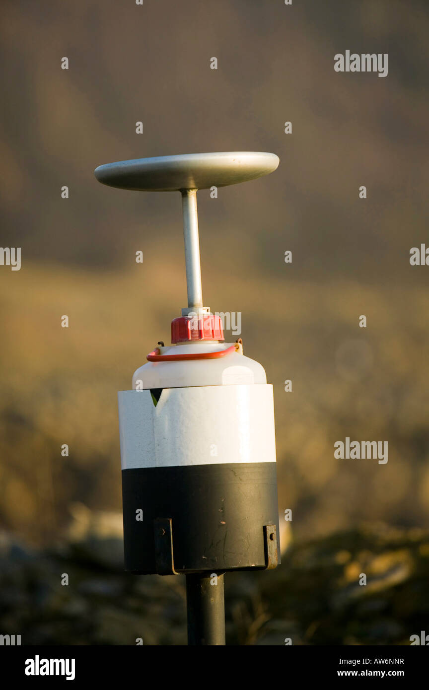 An instrument for measuring airbourne dust pollution in Castle Cement ...
