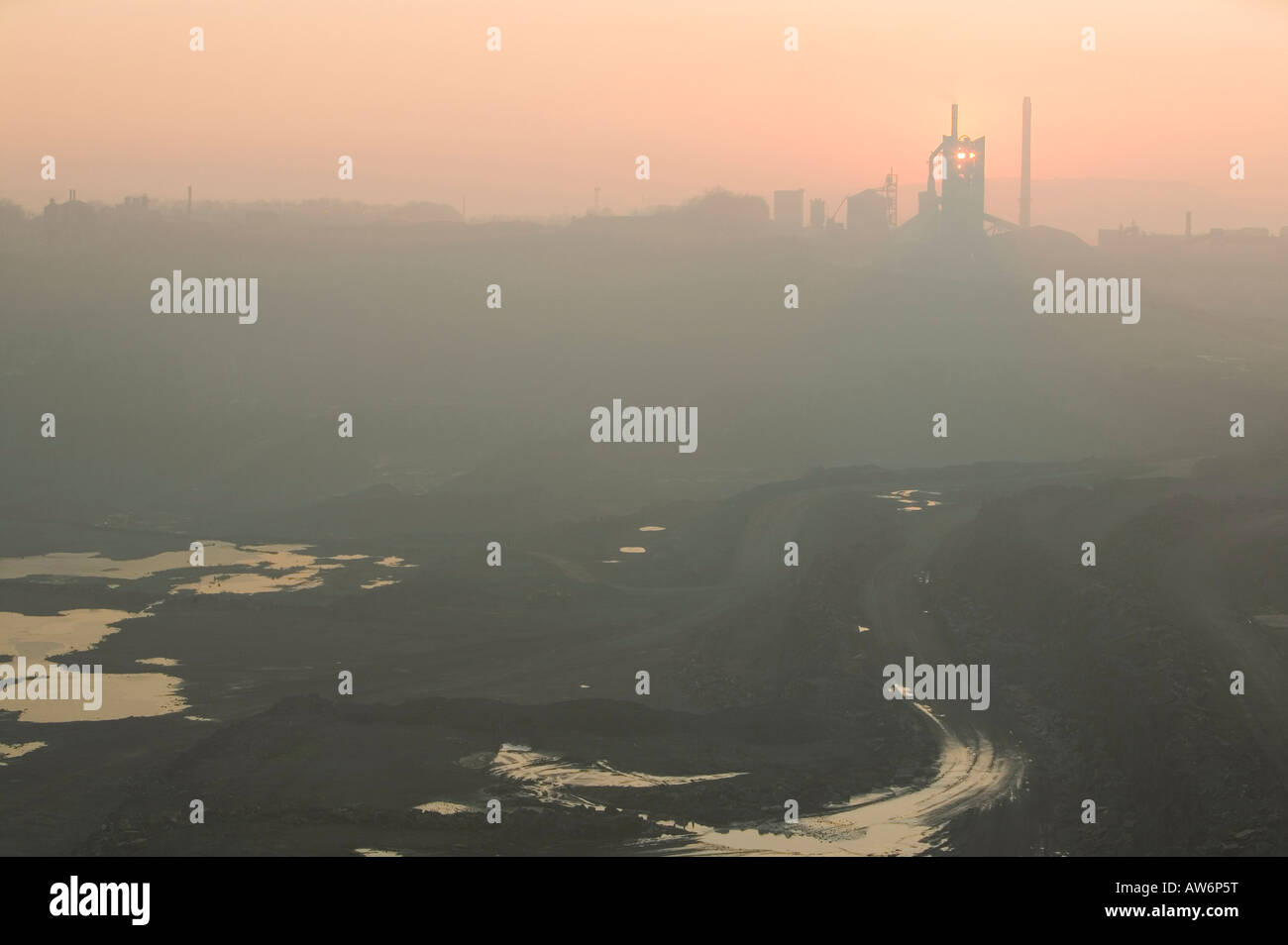 Castle Cement Quarry and air pollution in Clitheroe Lancashire UK ...