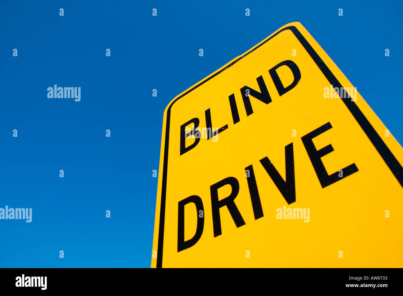 Blind bends hi-res stock photography and images - Alamy