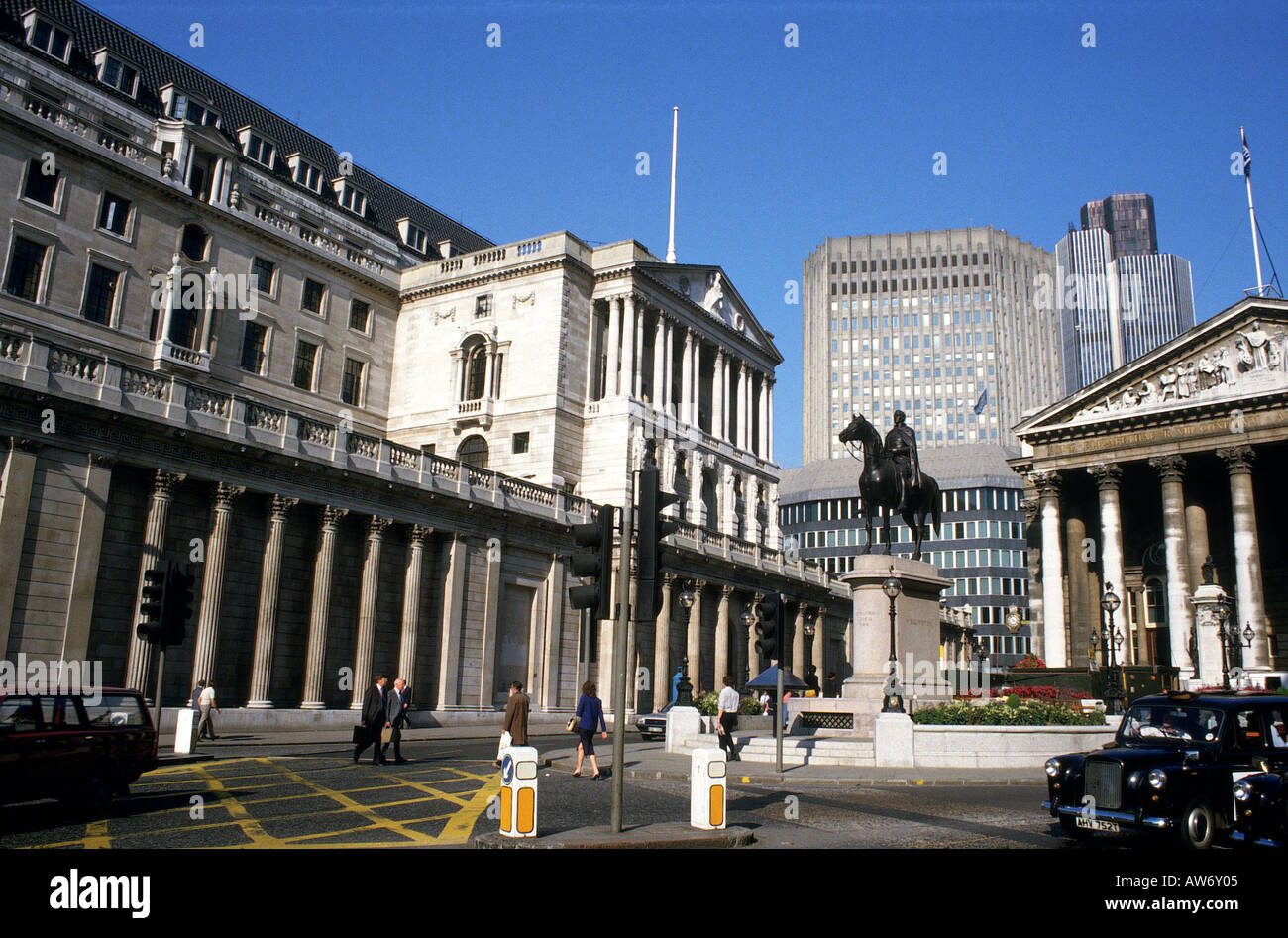 Bank of england bank hi-res stock photography and images - Alamy