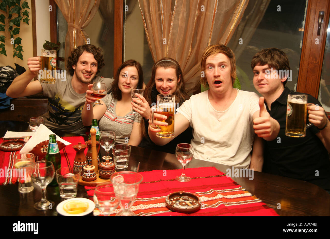 Meet eat enjoy travel hi-res stock photography and images - Alamy