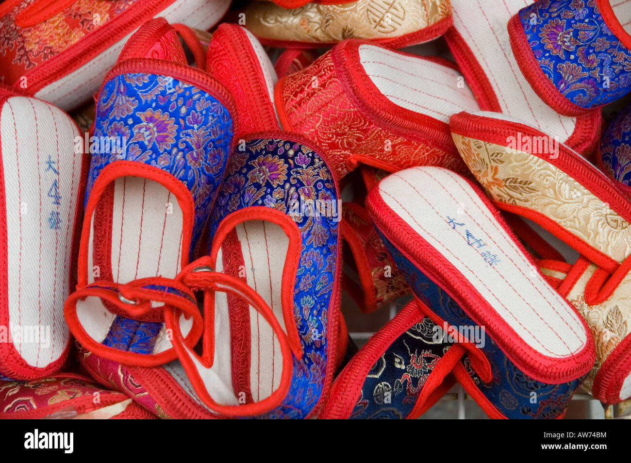 Chinese slippers hi-res stock photography and images - Alamy