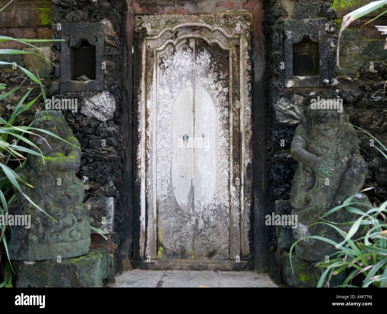 Entrance Into A family Temple Sanur Bali Indonesia Stock Photo - Alamy