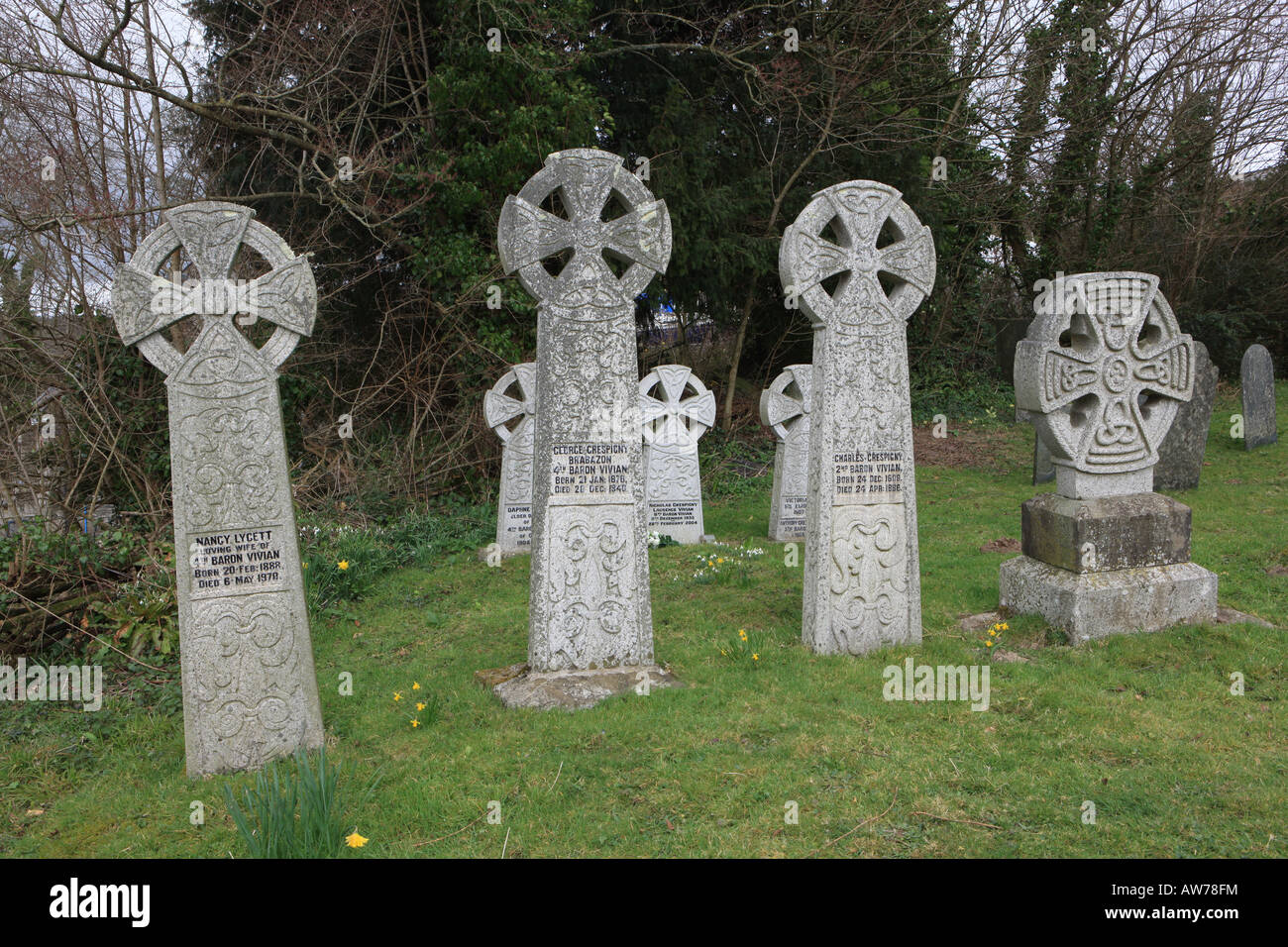 Cornish celtic granite cross hi-res stock photography and images - Alamy