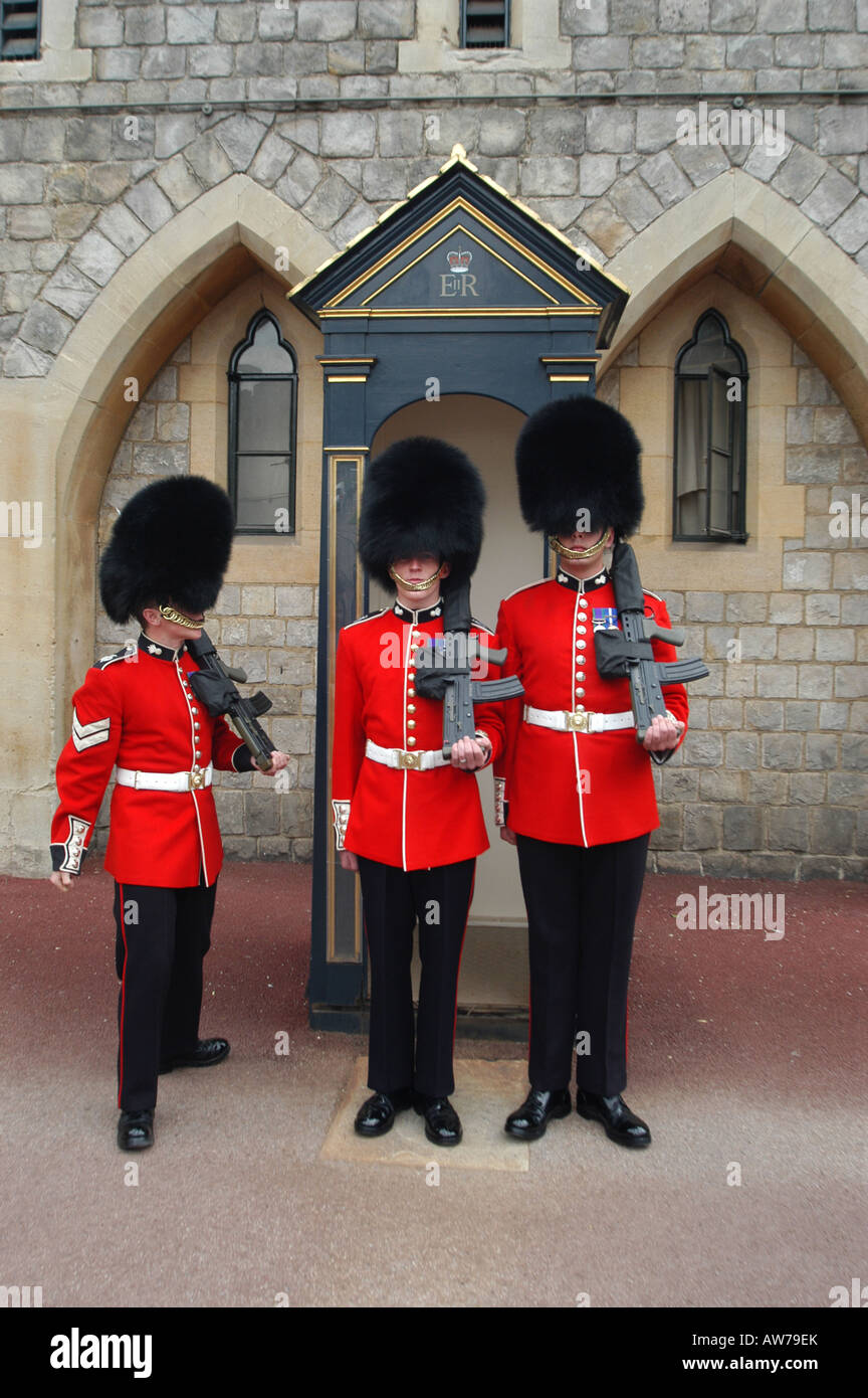 Guards Windsor Castle Stock Photo - Alamy