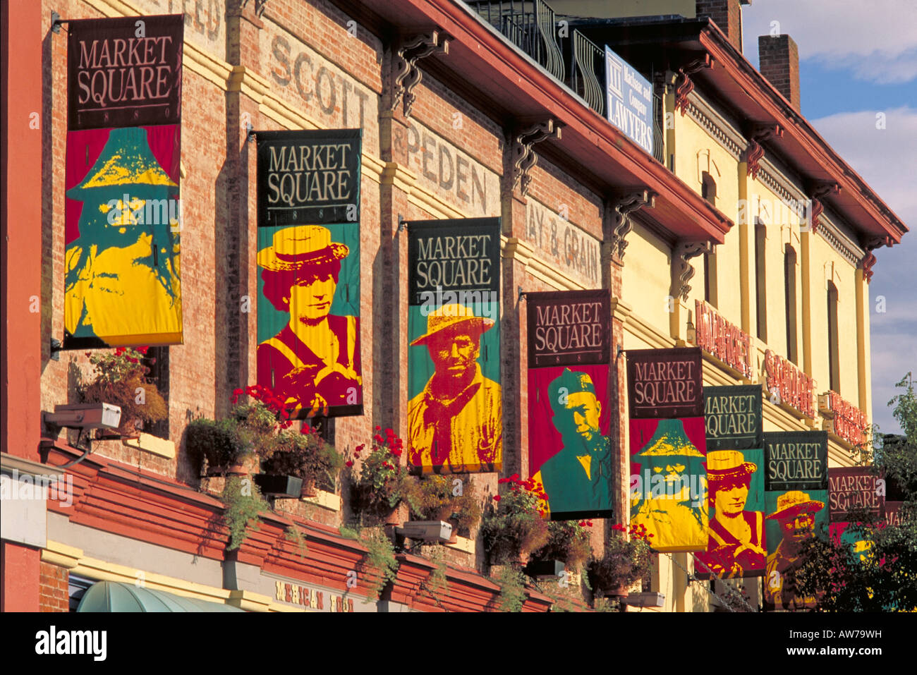 Victoria british columbia market square hi-res stock photography and ...