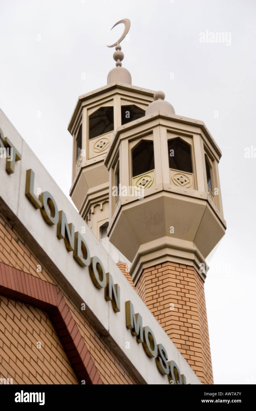 Mosque place of islamisc religious worship in Whitechapel E1 Tower ...