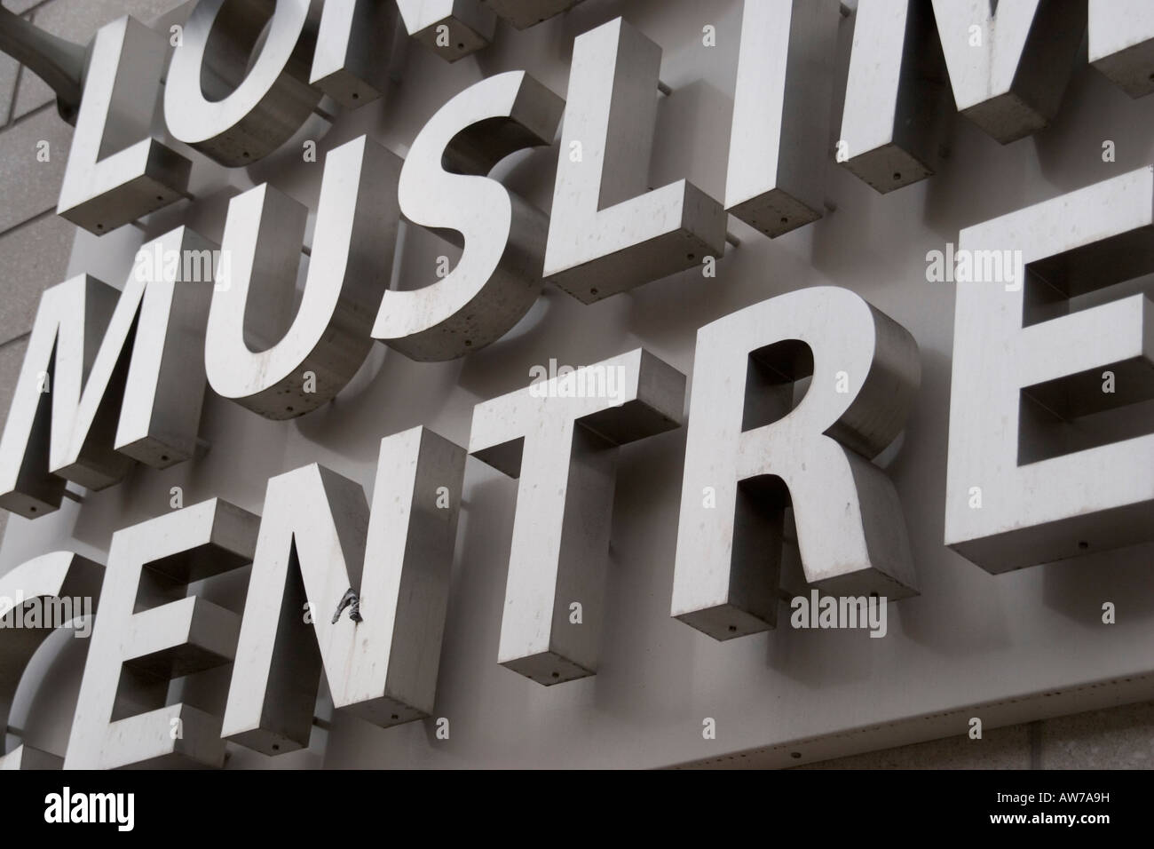 Mosque place of islamisc religious worship in Whitechapel E1 Tower ...