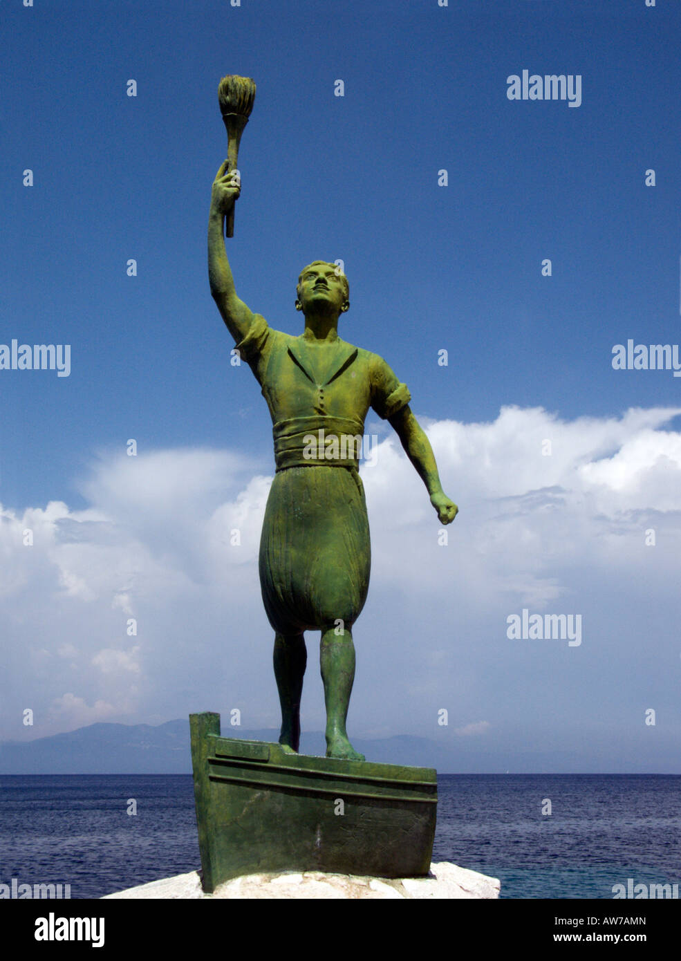 Statue of Geogios Anemogiannis Greek freedom fighter Stock Photo - Alamy