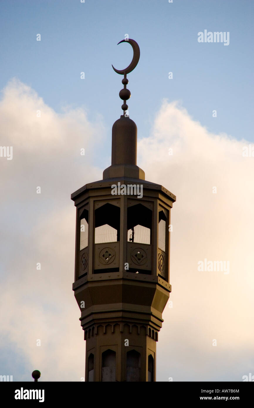 Mosque place of islamisc religious worship in Whitechapel E1 Tower ...