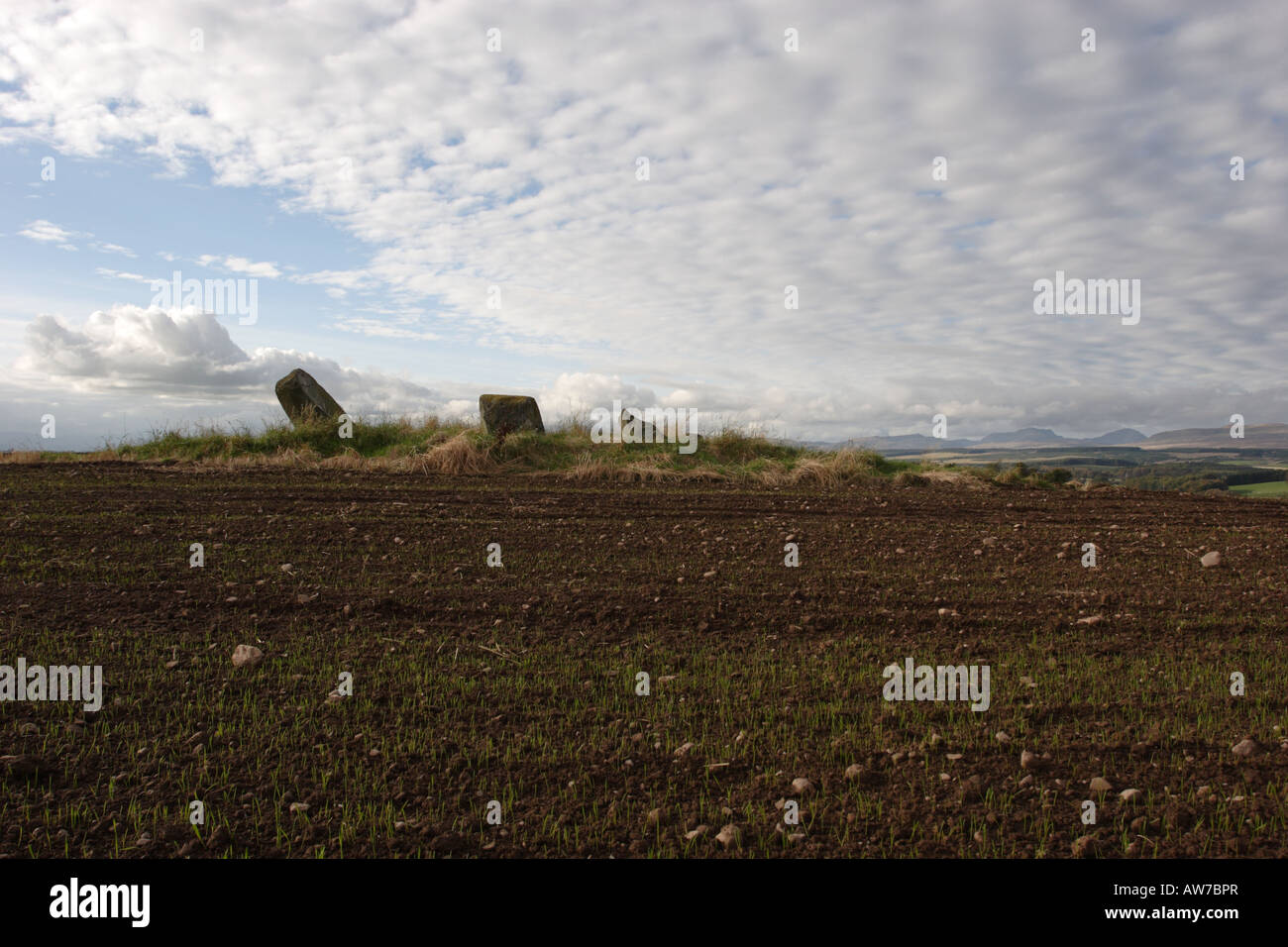 Looking west towards Glenhead Standing Stones Alignment near Doune ...