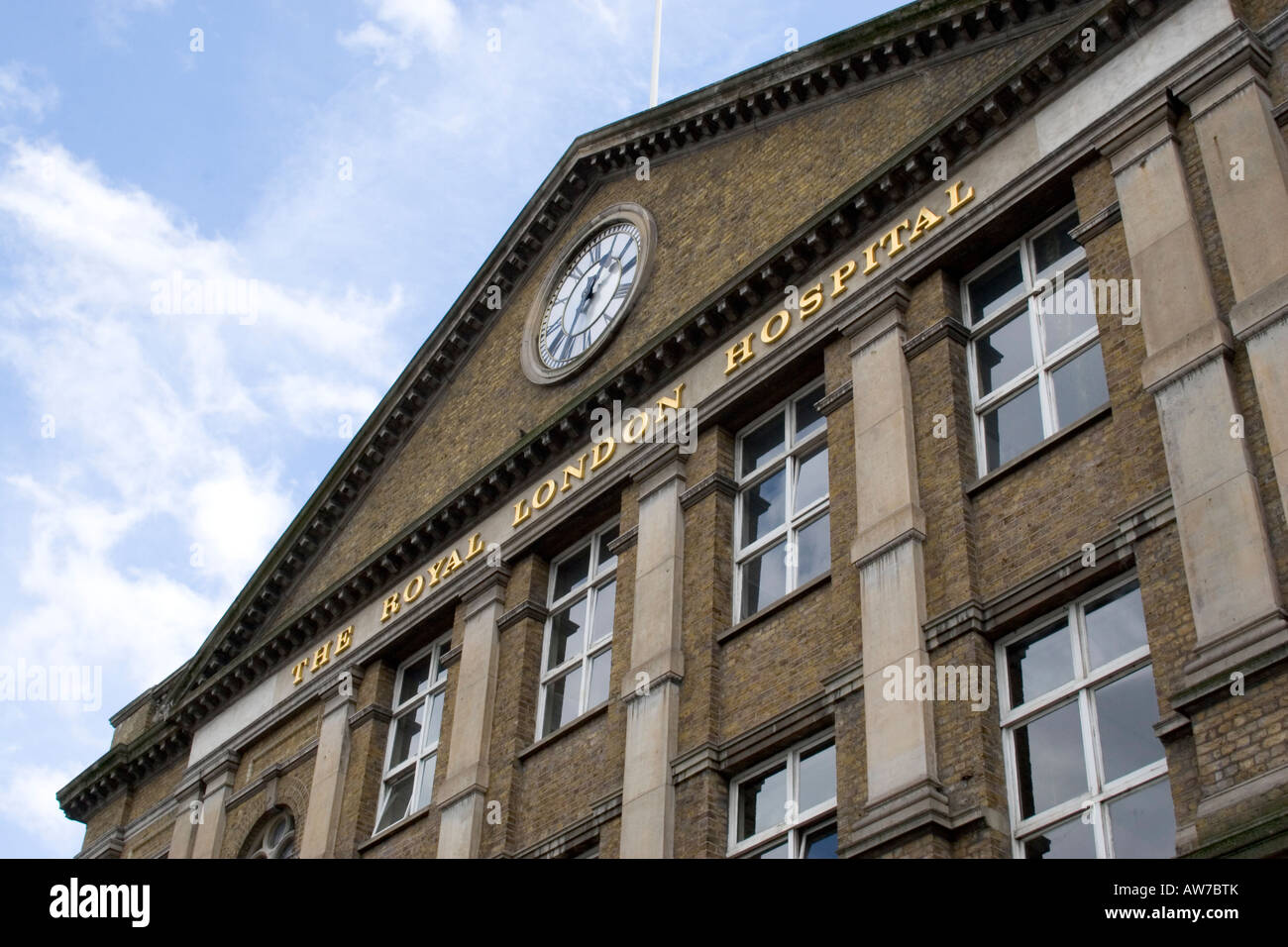 Alexandra wing royal london hospital hi-res stock photography and ...
