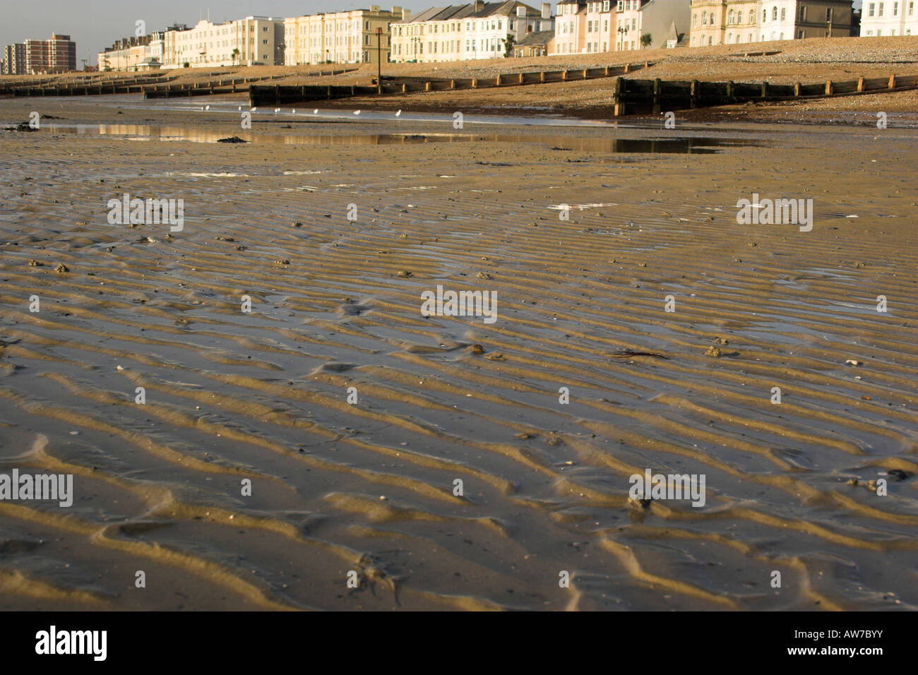 Worthing beach at low tide - Worthing, West Sussex Stock Photo - Alamy