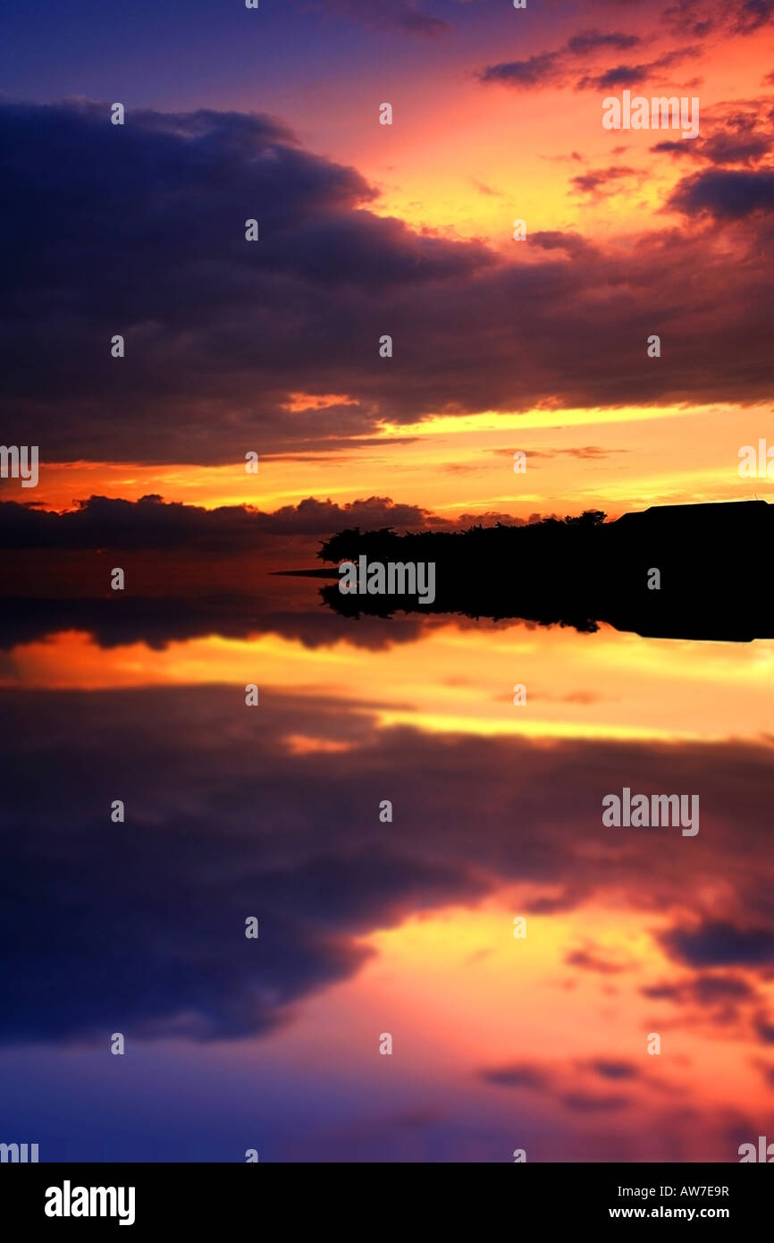 Utopia landscape sunset hi-res stock photography and images - Alamy