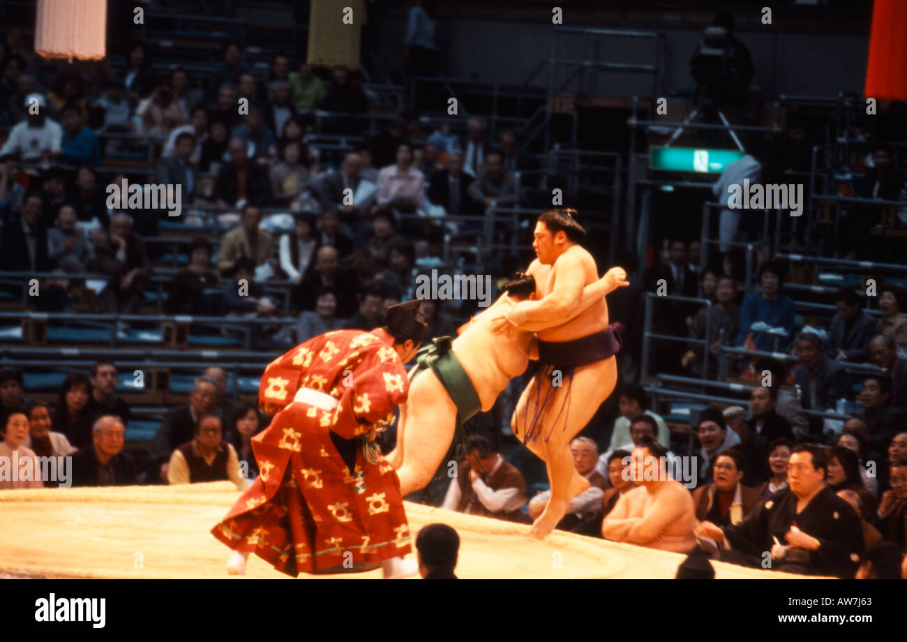 Sumo Wrestlers Grand Sumo Tournament Osaka Japan Stock Photo - Alamy