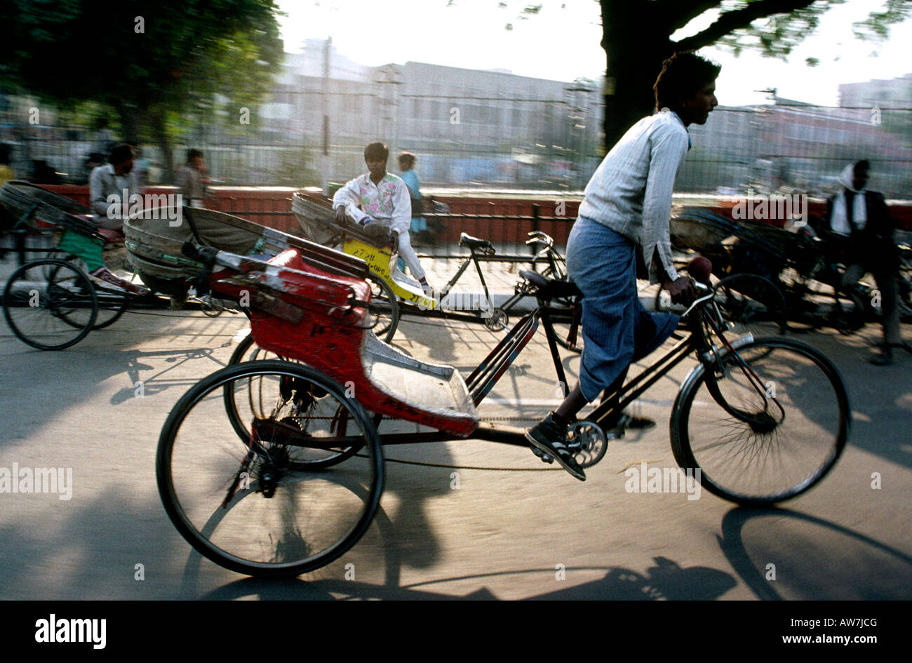 India Delhi transport Cycle Rickshaw Stock Photo - Alamy