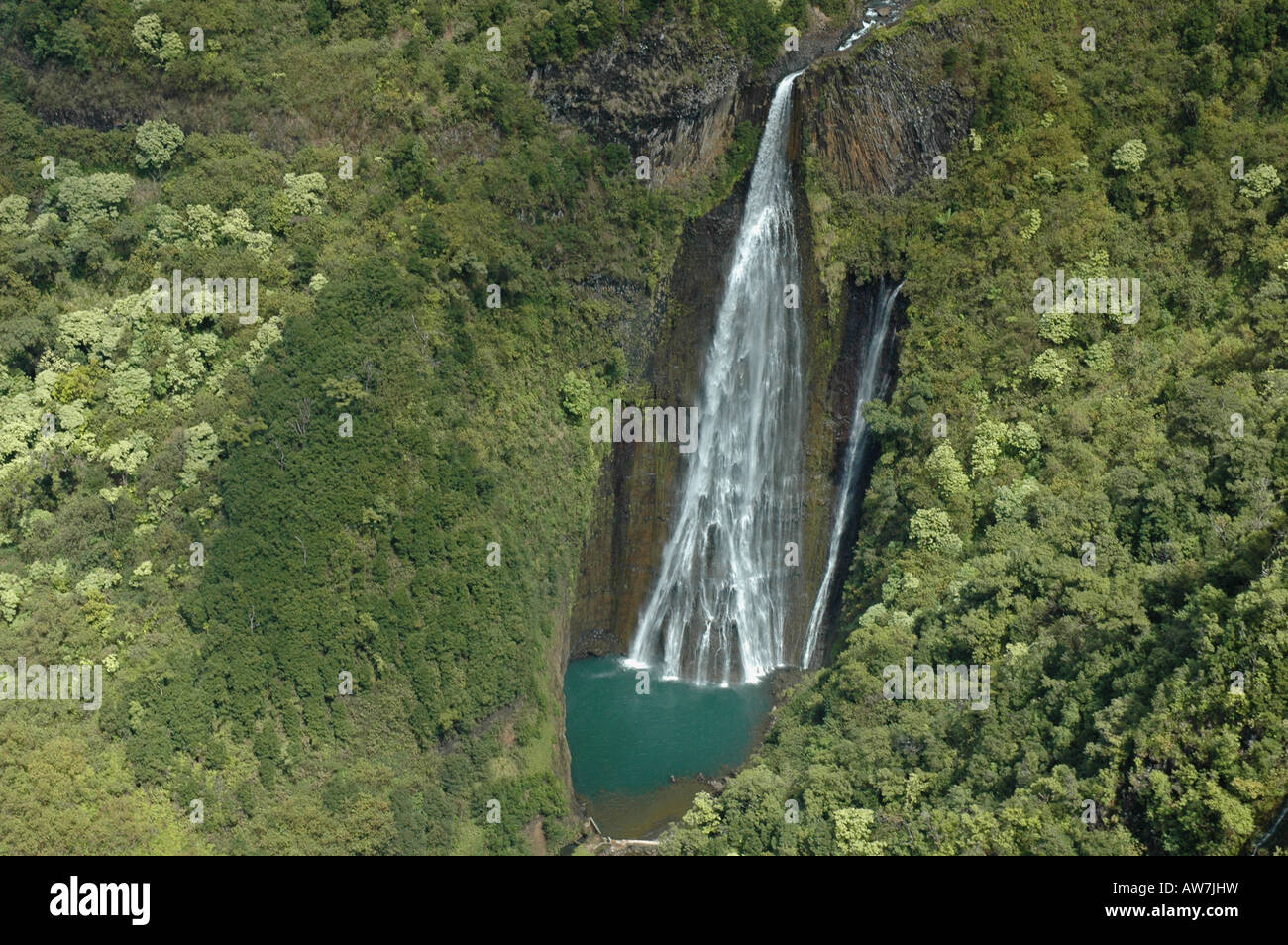 Jurassic Falls Manawaiopuna falls Stock Photo - Alamy