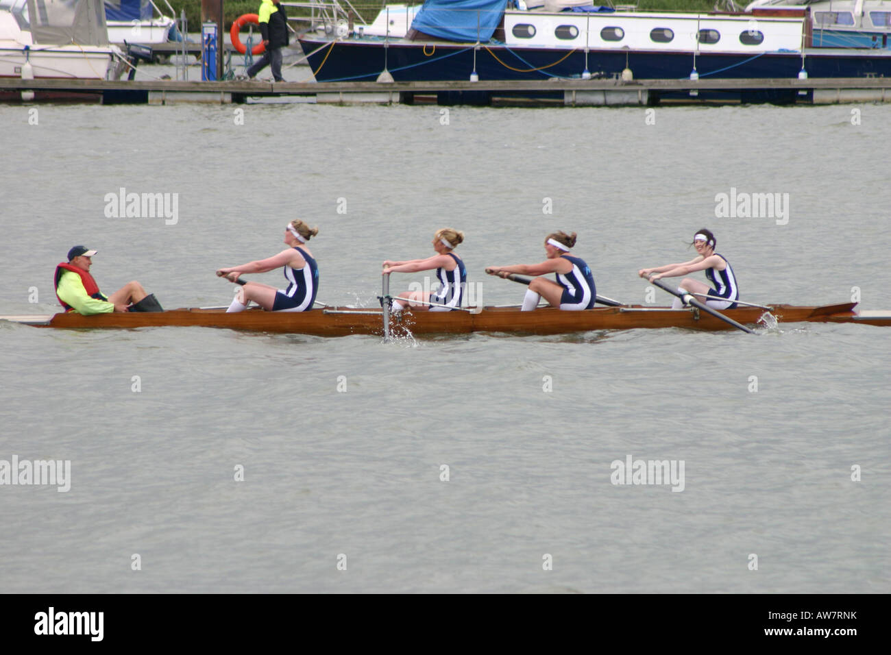 medway boat race races 1st first inaugural greenwich kent university ...