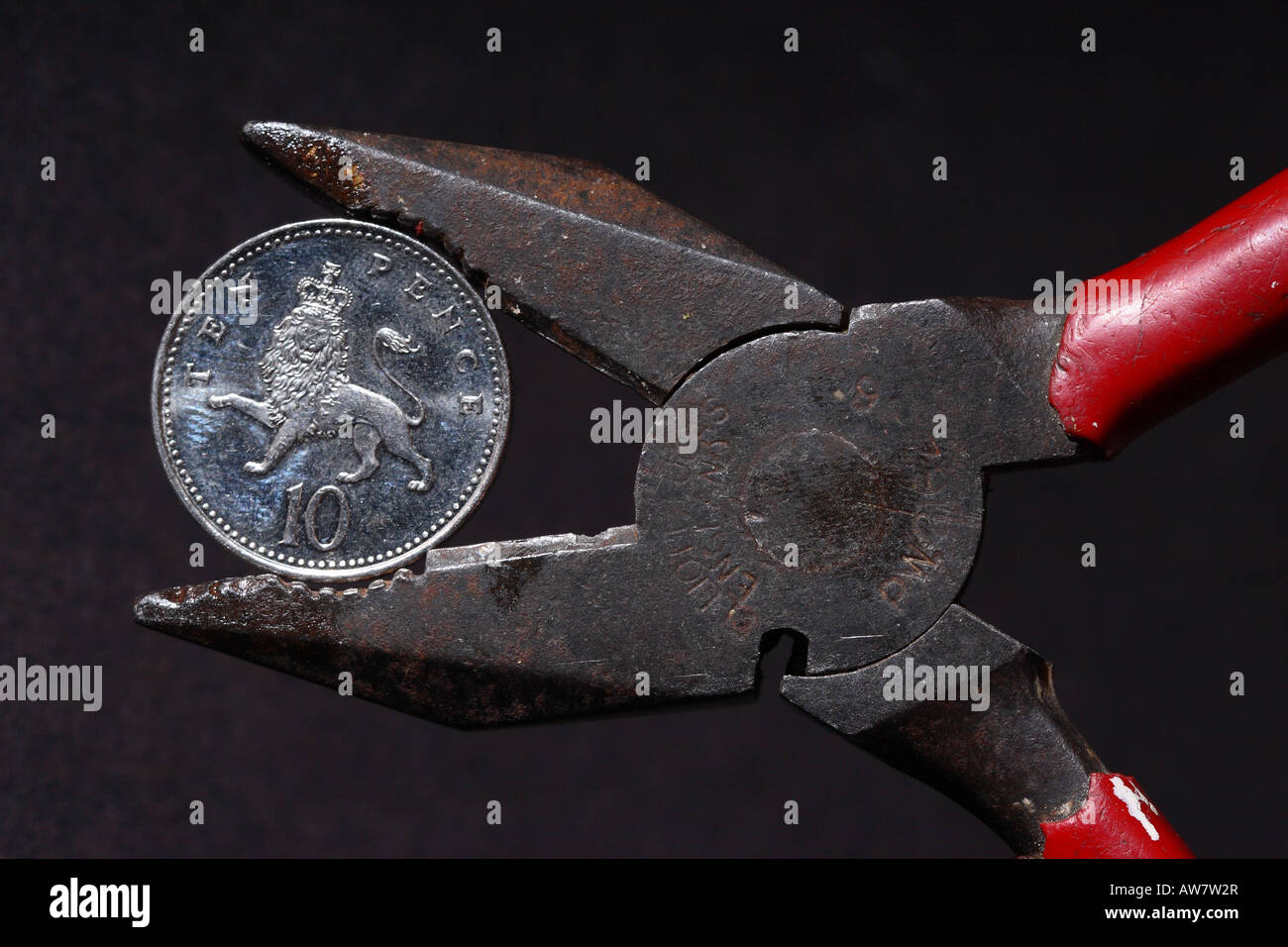 British money 10p 10 pence hi-res stock photography and images - Alamy