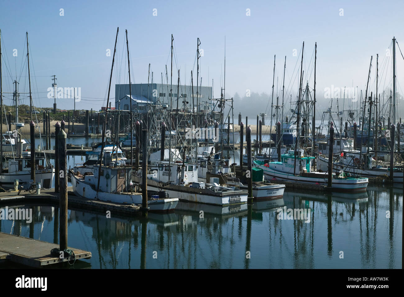 Usa oregon charleston commercial hi-res stock photography and images ...