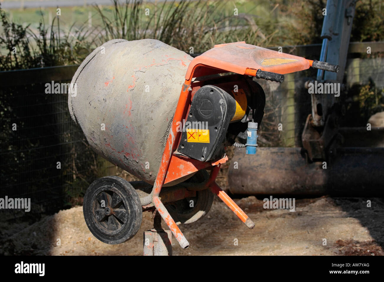 Belle MiniMix portable cement mixer Stock Photo - Alamy